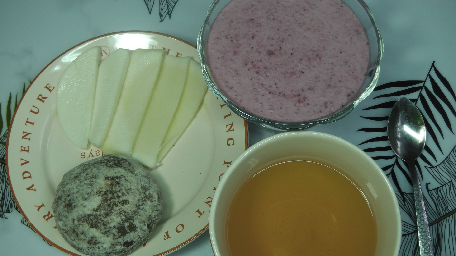 МЕНЮ  НА ПОХУДЕНИЕ  НА ДЕНЬ   С ДЕФИЦИТОМ КАЛОРИЙ  880 ККАЛ