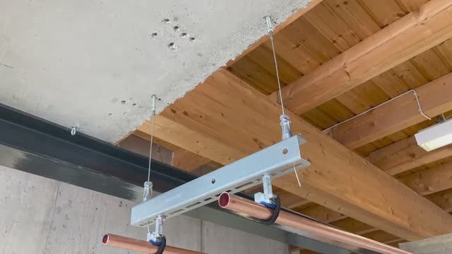 Монтаж 2х-трубной трассы