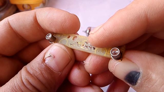 млз внутри есть км конденсаторы 👍💯🐯