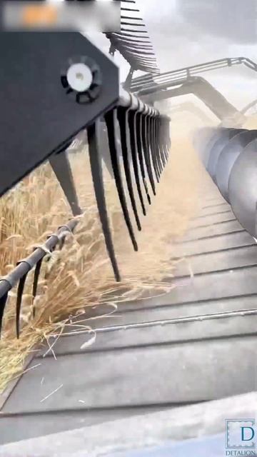 Комбайн Fendt с жаткой Geringhoff