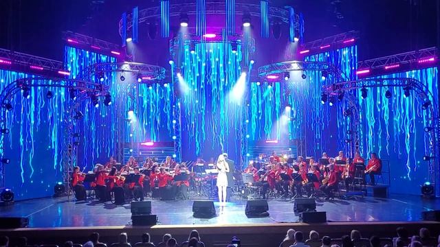 Анастасия Гладилина.  "Песня о синей птице". Национальный академический концертный оркестр Беларуси.