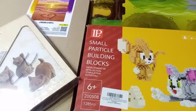 Открываем подароки на Новый Год-2025 №10. Opening gifts for the New Year 2025 №10.