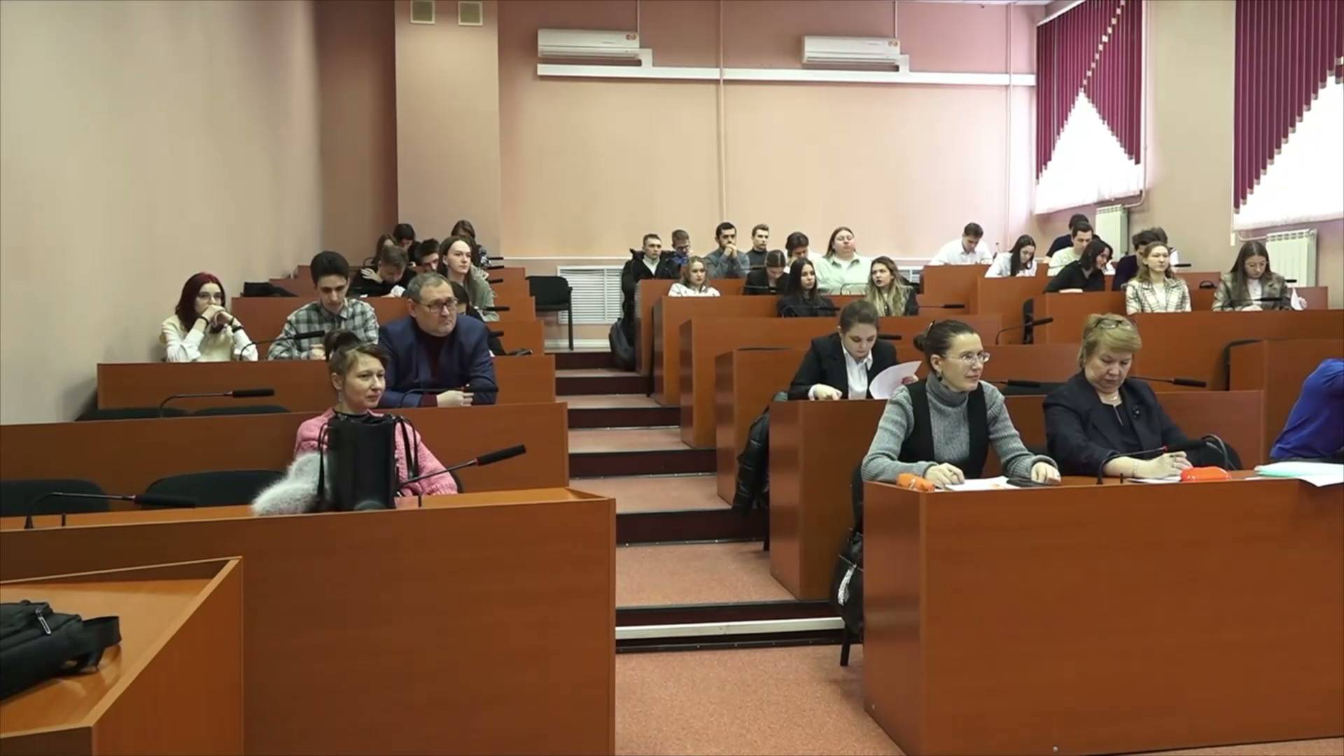 В КнАГУ проходит внутривузовский этап фестиваля “Студенческая весна”