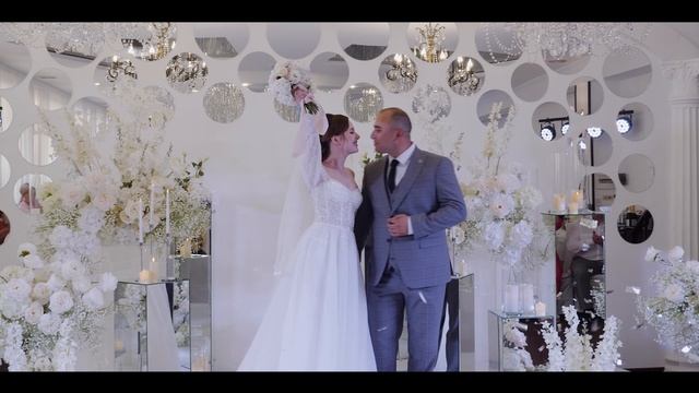 Тарас и Алёна. Белоснежная свадьба в ресторане Какаду.