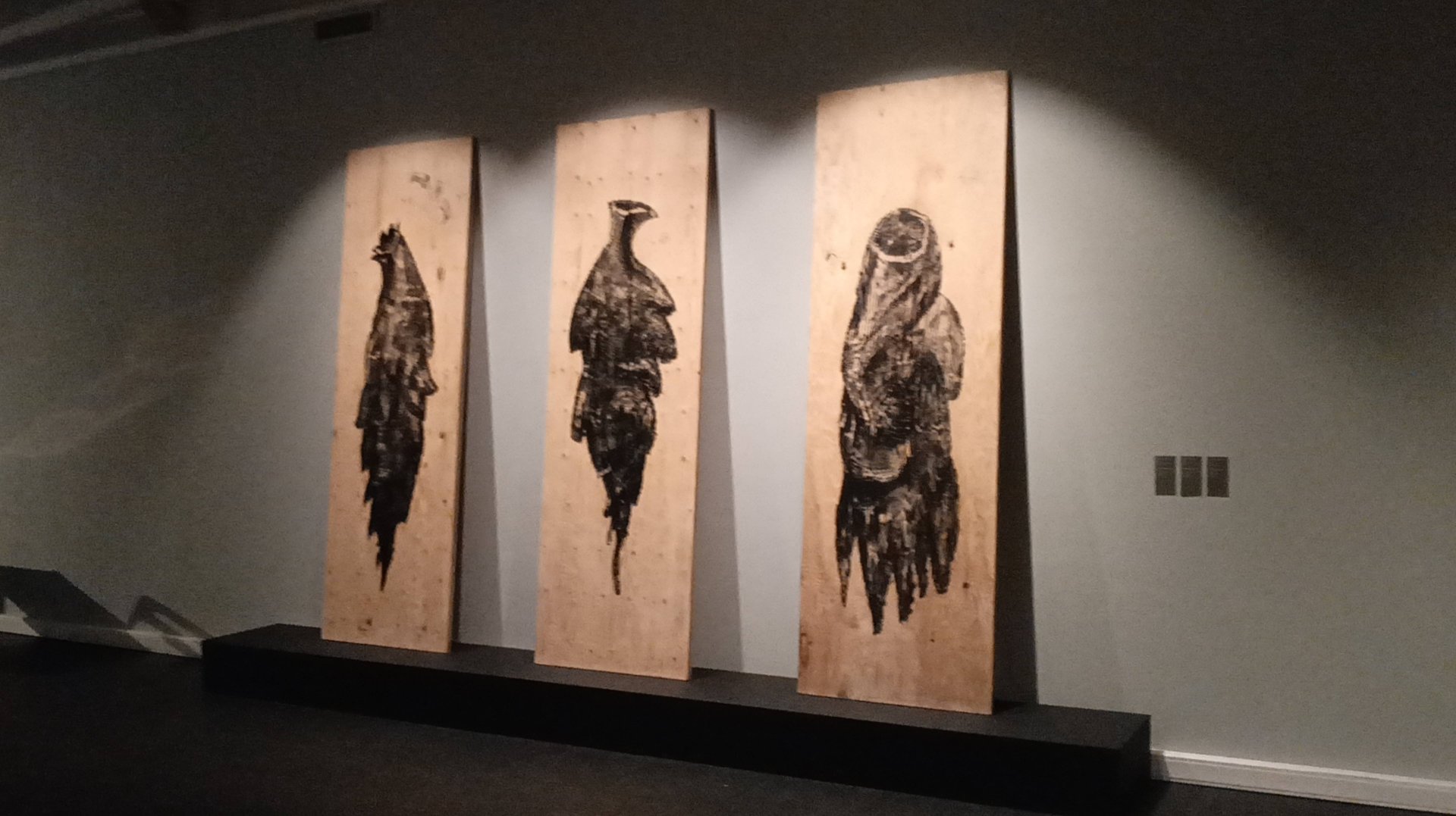 Прогулки по Москве. Две выставки в галерее "Триумф"