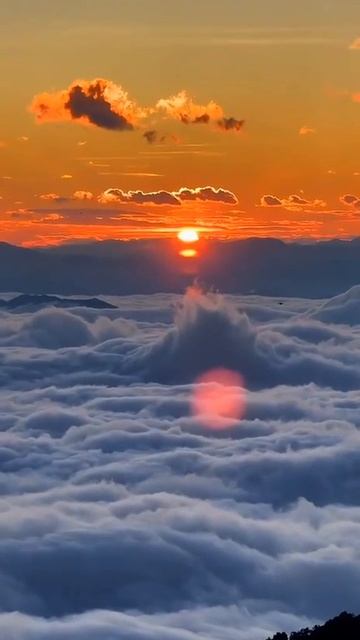 Китай, красота, туристы ездят туда чтобы увидеть закат