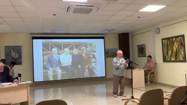 По дороге в святые горы (ст. Надежды Камянчук). Исполняет Николай Михайлович Мишуков.