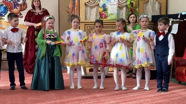 Оркестр.  Группа №12 "Цветики-семицветики"