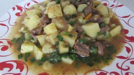 Жаркое по-домашнему: традиционный рецепт для семейных ужинов