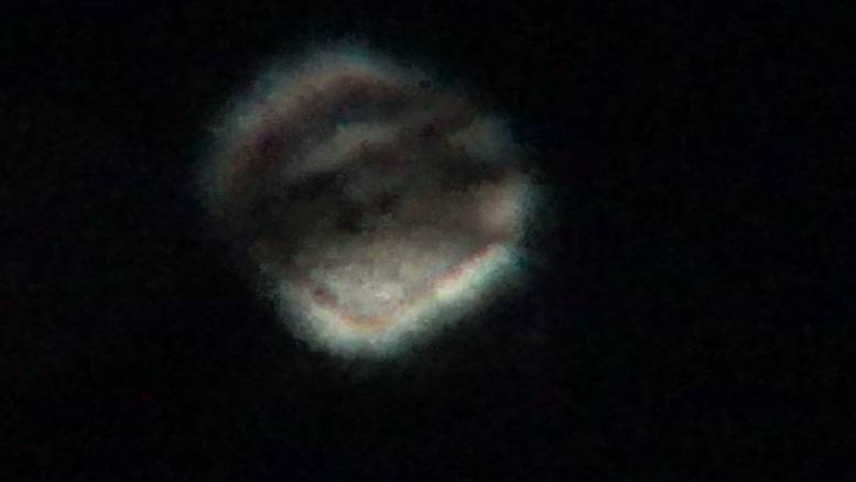 3/III-2025. Les OVNIs se déplacent en six dimensions, l'homme se sert de nos 4 mesure.