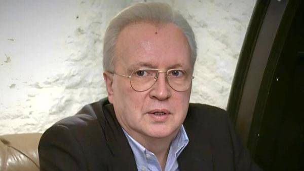 Бутылка водки и два стакана: что нашли в квартире Милокостого?