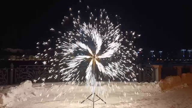 Вертушки 6 фонтанов серебро и золото 30сек