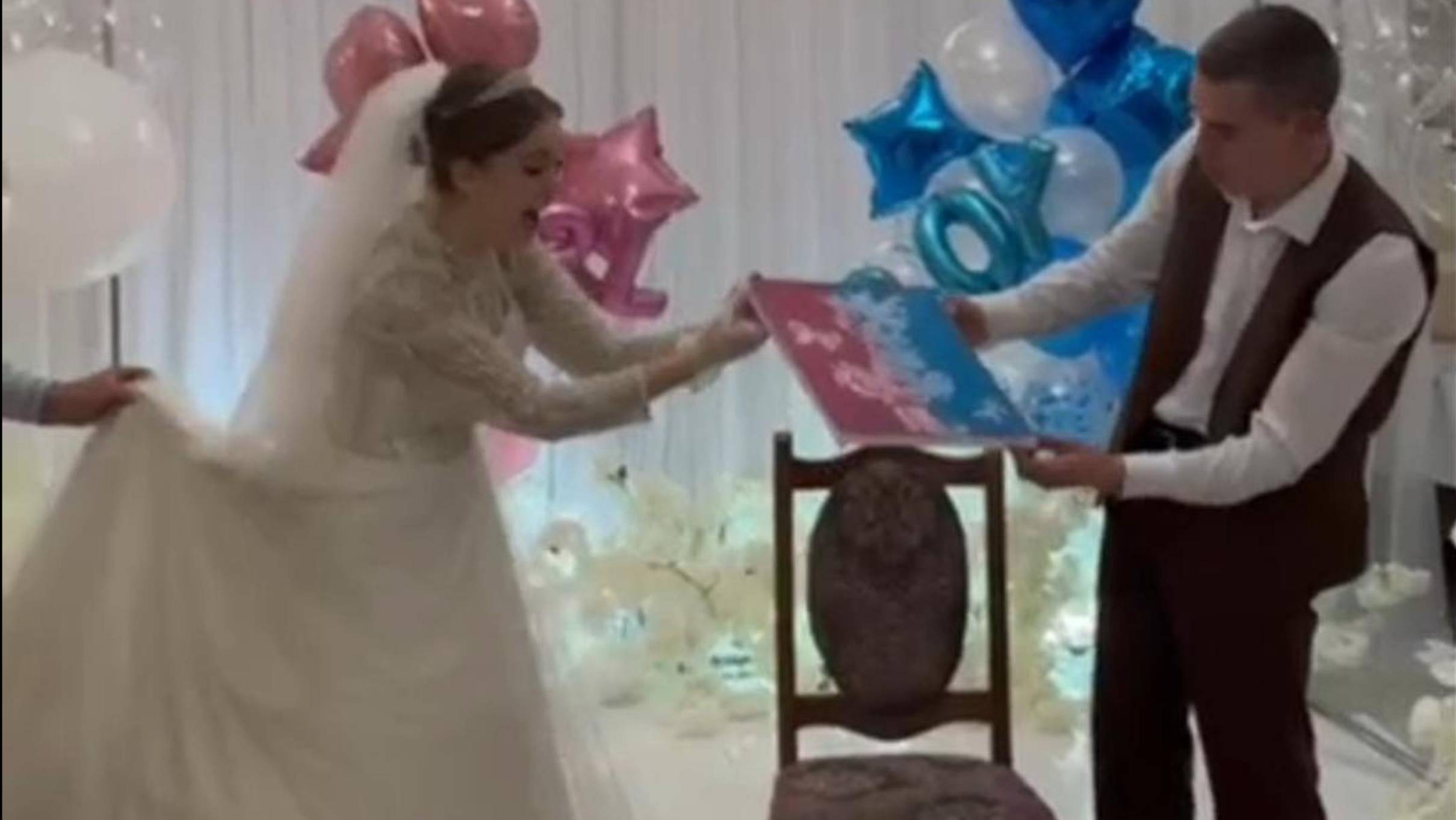 Голос ребенка гендер пати на свадьбе