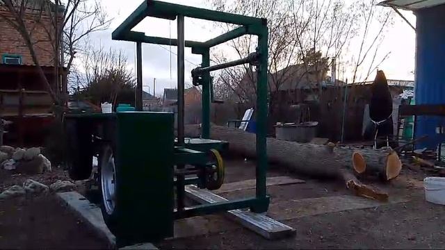 Продолжаем строить пилораму.