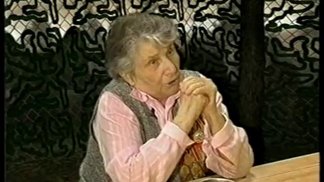 Девушки в шинелях фронтовых... Каррик Атея Андреевна ("Моя война", 2000 г)