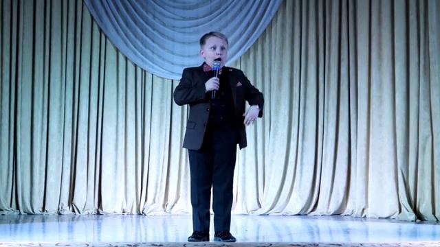 Молодой конферансье - Ваня Шуваров
