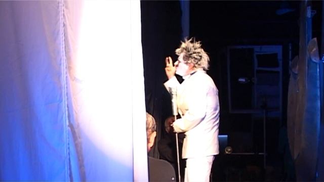 Подготовка к спектаклю Semianyki Express show. Backstage.