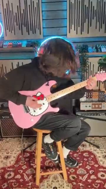 Электрогитара hello kitty fender