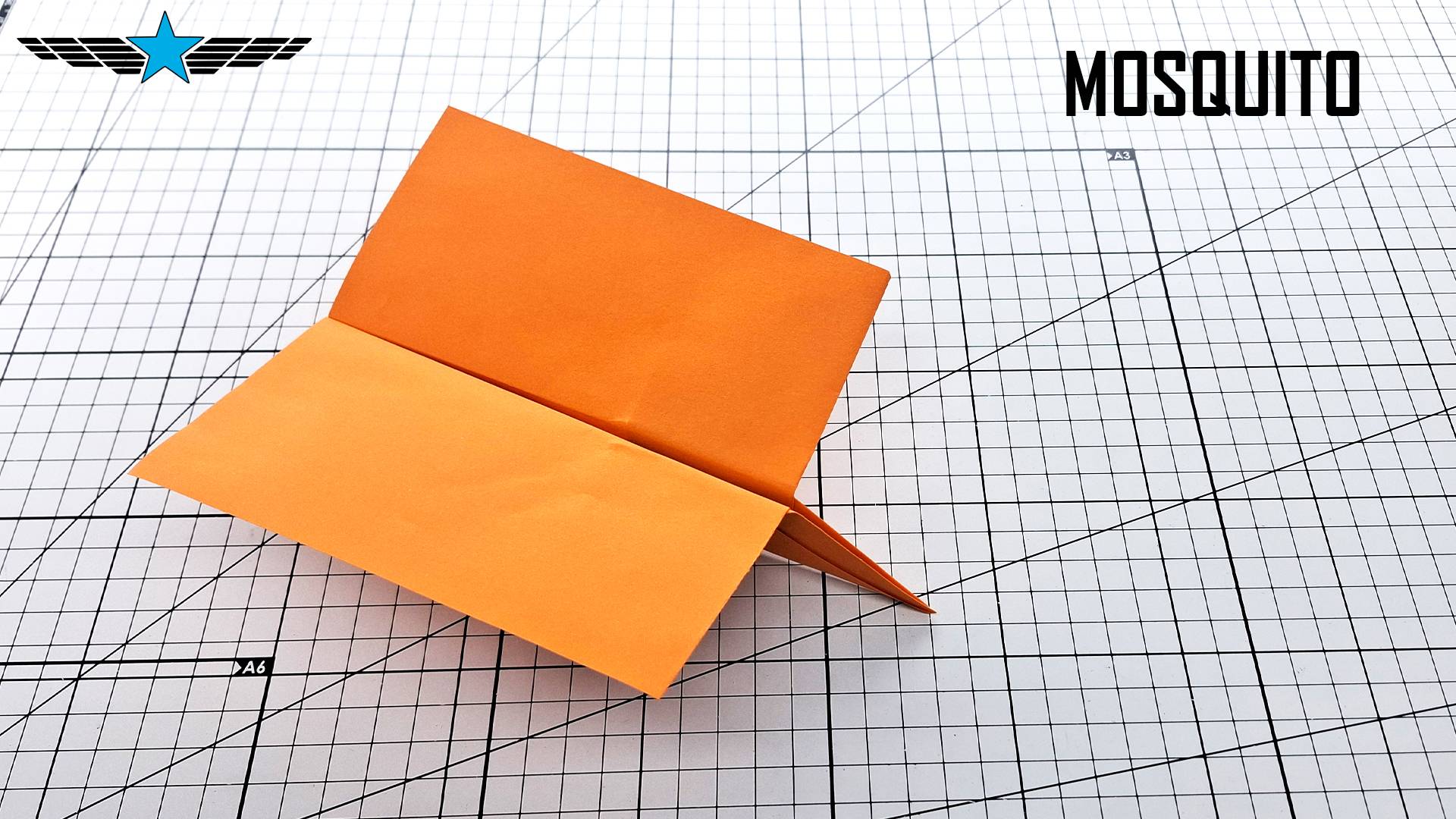 Как сделать бумажный самолет МОСКИТ