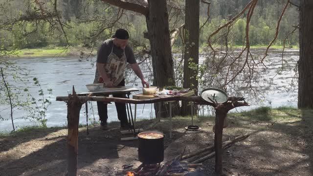 На всех хватит, 1 серия