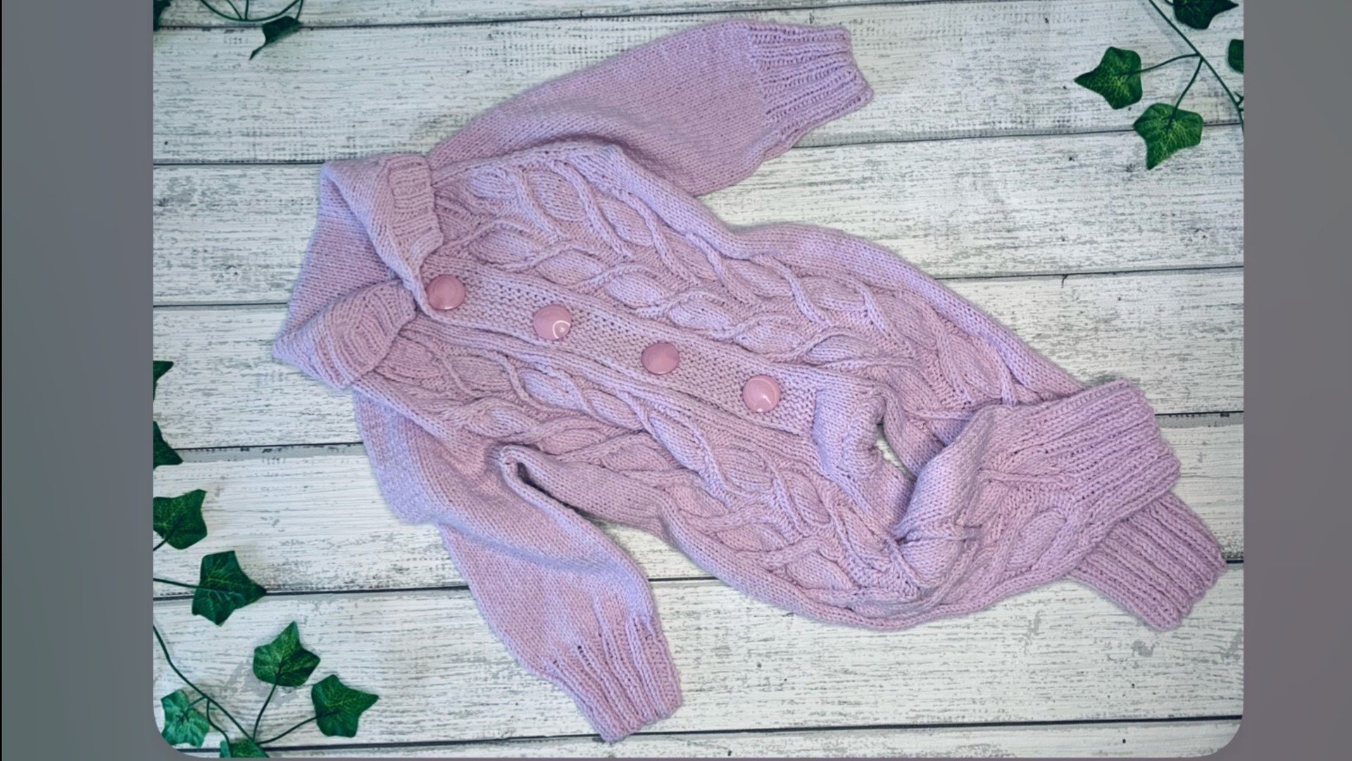 Комбинезон спицами. Комбинезон спицами для девочки.