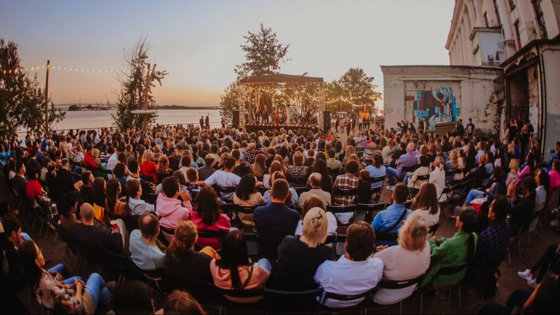 СЕВКАБЕЛЬ! Кино под открытым небом!