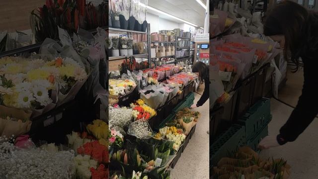 8 марта в Англии