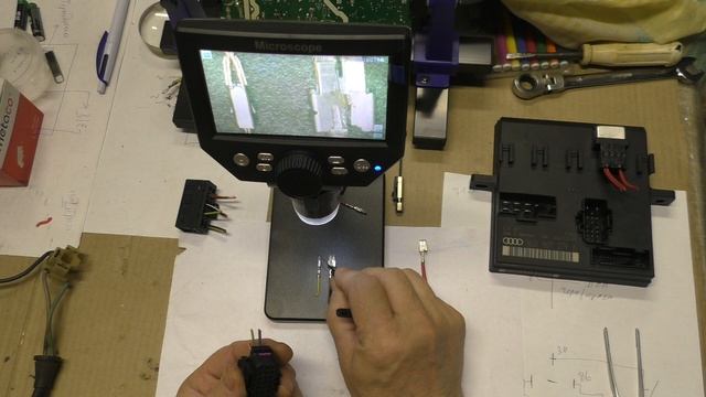 Как извлечь пины из разъема #disassembling the connector #拆卸连接器