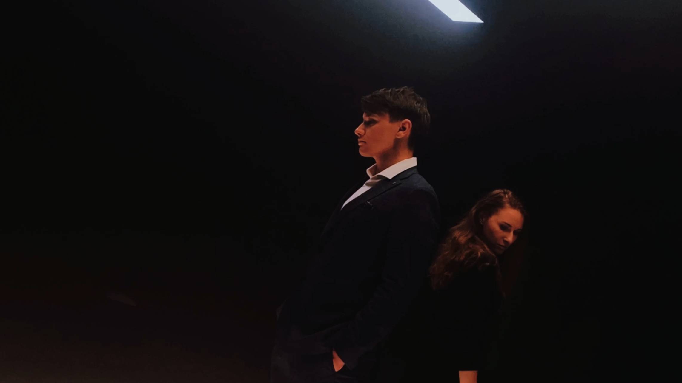 Музыкальный клип на песню «Земля» - Ёлка, Therr Maitz. LAB с Антоном Беляевым