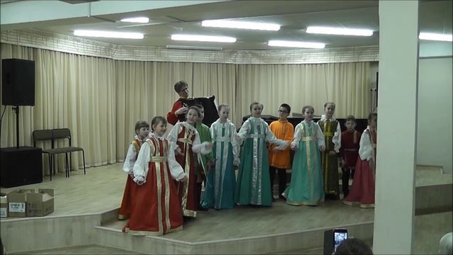 Фольклорный ансамбль "Росинки". Мы на ярмарке бывали. Плясовая Свердловской области