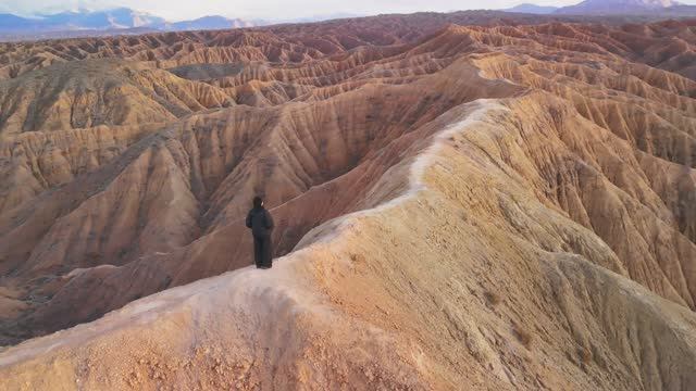 Аксайские каньоны. Южный берег Иссык-Куля. Кыргызстан 🇰🇬 Гид Юрий Антропкин. Экскурсия.
