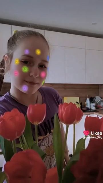 с восьмым марта🌸🌺🌻🌹🌷🌼💐