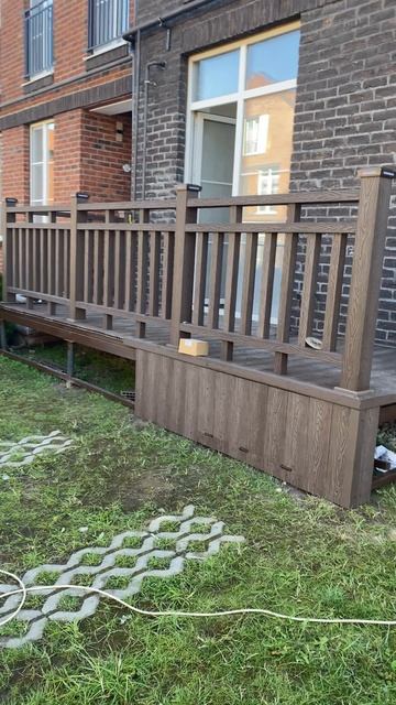 Установка подбоя и декоративного уголка.