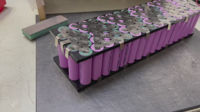 Сделал BiG батарею для Ninebot Max g30 lp своими руками почти БЕСПЛАТНО.