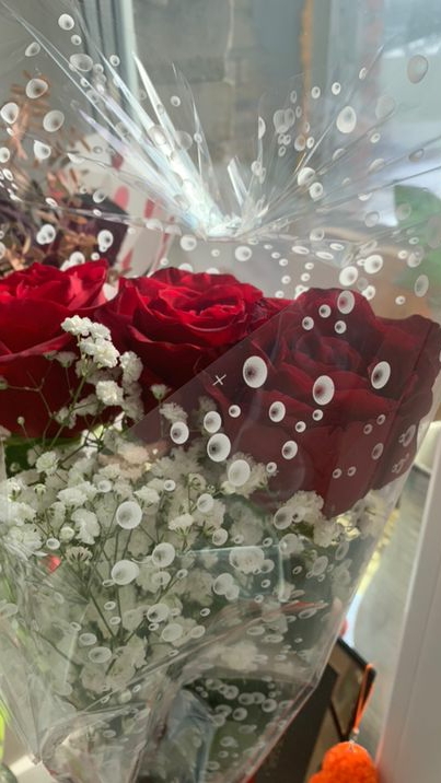 ЦВЕТЫ ОТ НАШИХ ЛЮБИМЫХ МУЖЧИН С 8 МАРТА....🌺🥀🌹