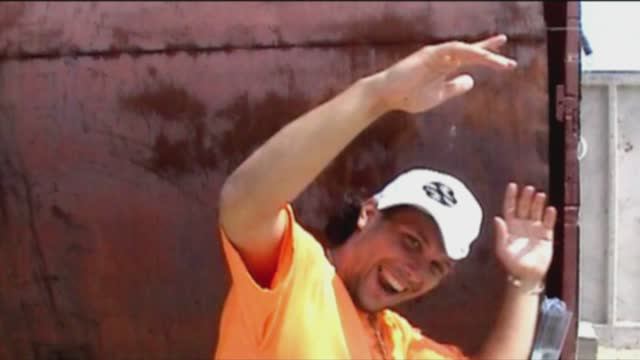 Мастер ШЕFF feat. MC Sputnic - Мелекино (Official Video)