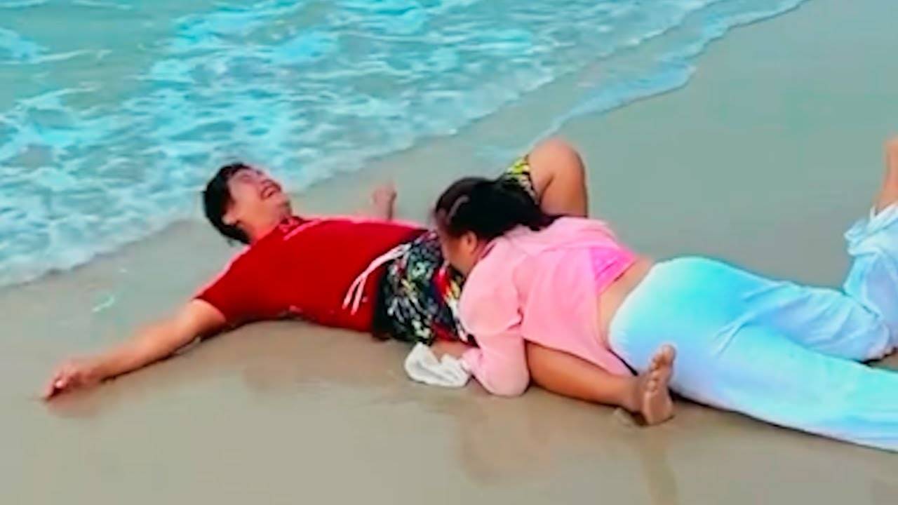 Unusual Memes Compilation V117 The Funniest Clips to Brighten Your (meme.mp4)