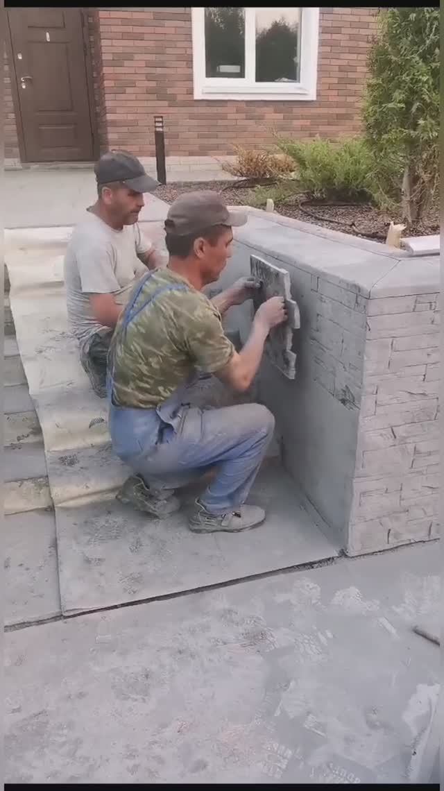 Печатный декоративный бетон: обучение в мастерской ДизайнБетон