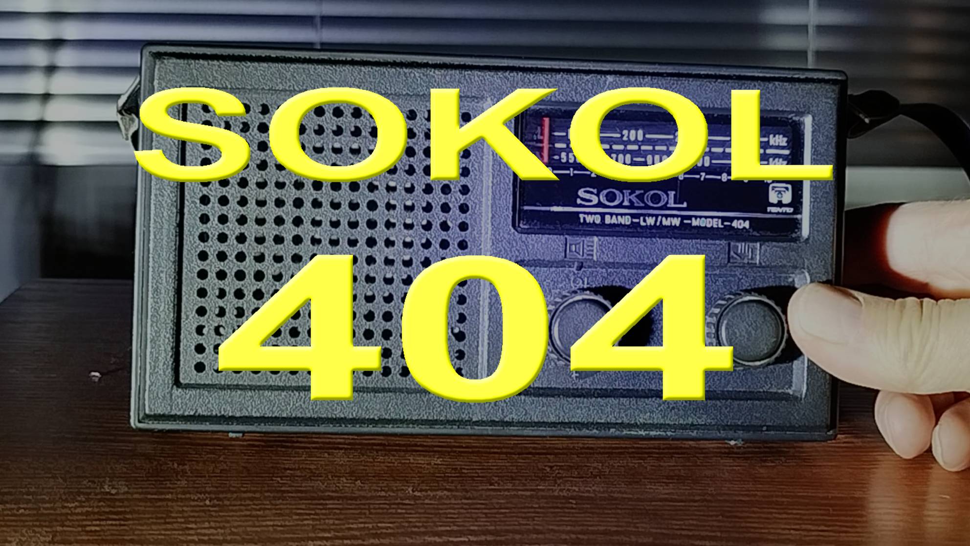 Радиоприемник SOKOL 404 из СССР и обзор ночного эфира на длинных и средних волнах #oldradio