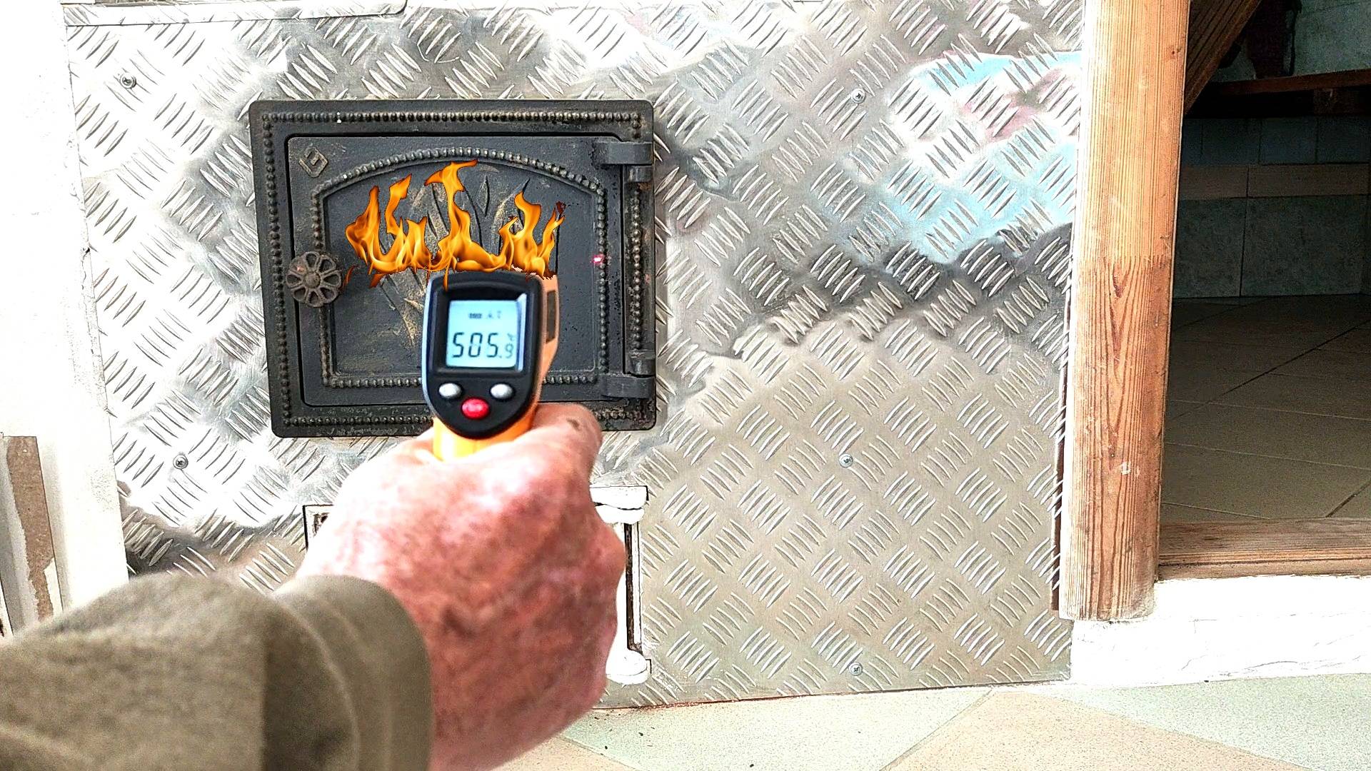 Красивая Обивка печки своими руками, что бы она не трескалась. Чем обшить печку в бане.