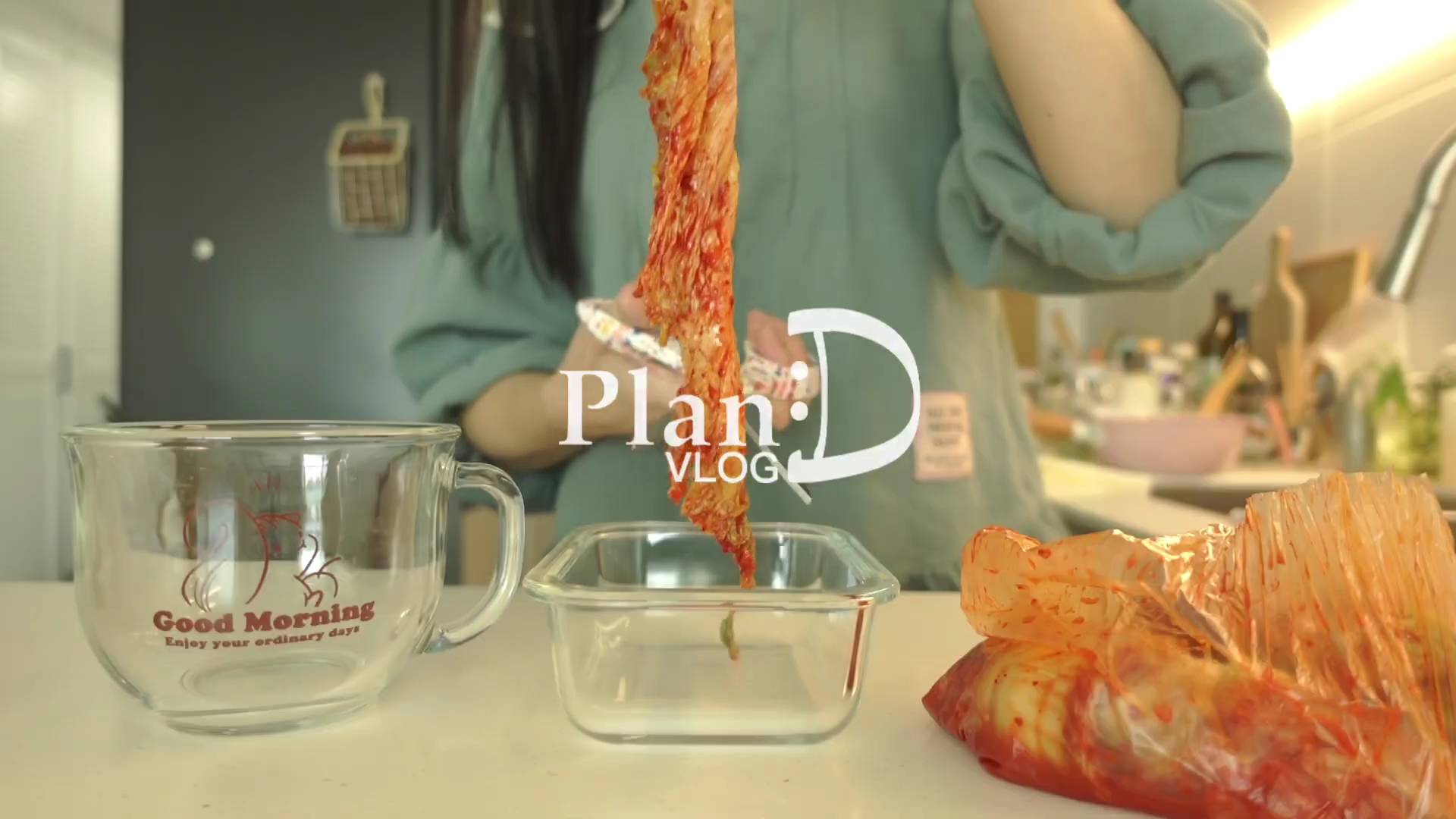 planD День переезда для семьи из одного человека. Работаем усердно, но все равно бардак