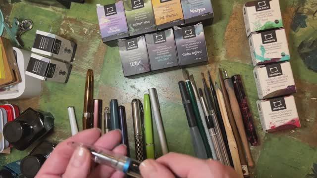 Чернила Малевич! Часть 1. Выкраски и тесты.