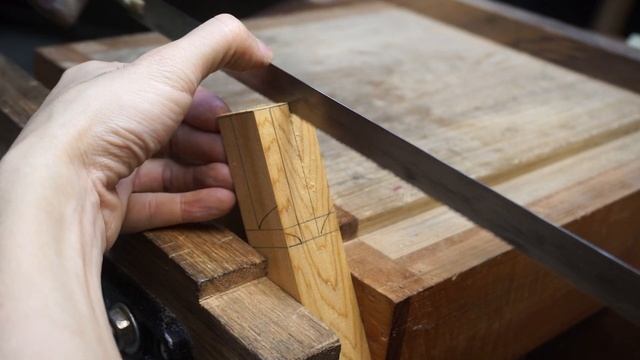 Столярные соединеия: сквозное соединение на шип - паз