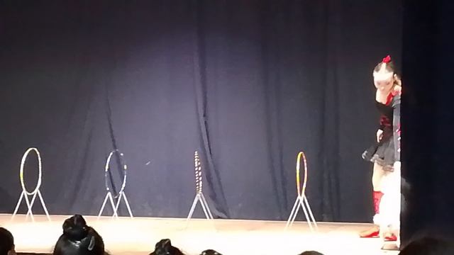 Дрессированная собачка- 1001 песенка