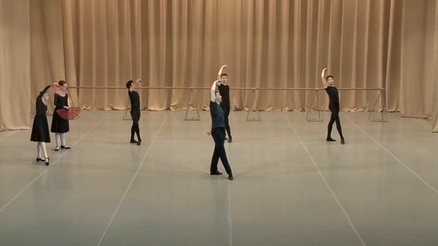 Комбинации в испанском характере на середине зала (по программе 5 класса) 2023 г