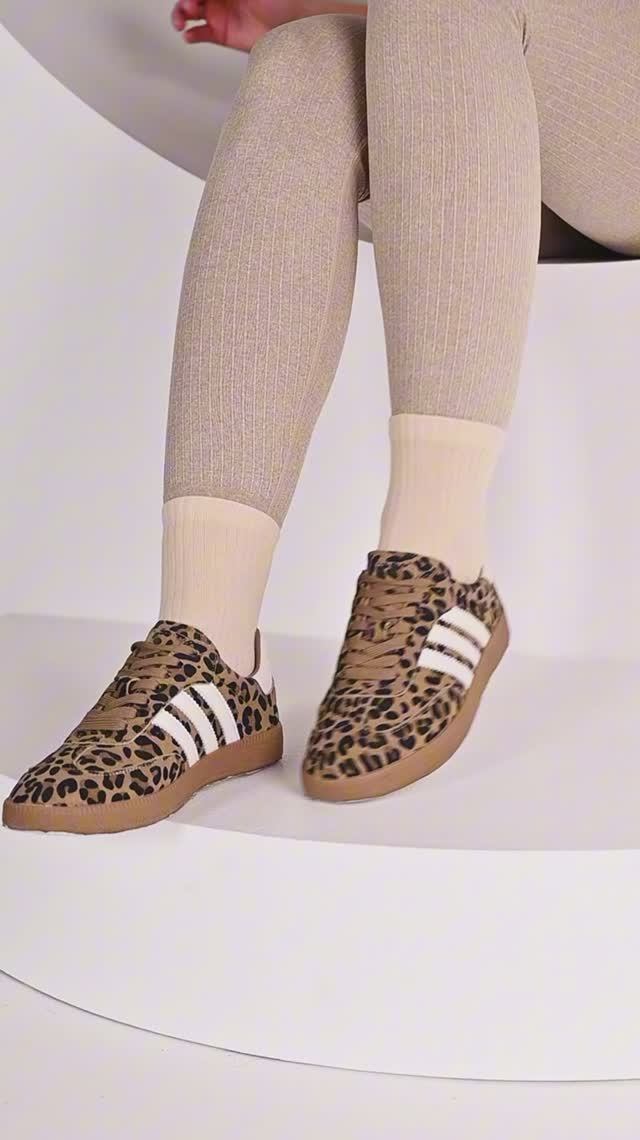 Более подробный обзор, съемка на проф. камеру. Нажмите сюда, чтобы увидеть описание