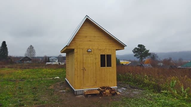 Баня на сваях. Краткий обзор, цена..