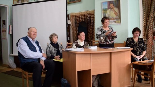 Стихотворение "Старая пластинка". Читает автор Надежда Камянчук.