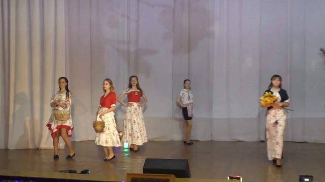 10- ''Ярмарка'' - СМДО "Арт-подиум"