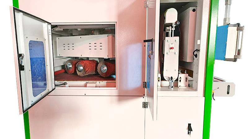 ADV508-RW1000 - многофункциональное устройство, защитное устройство для установки на корпусе